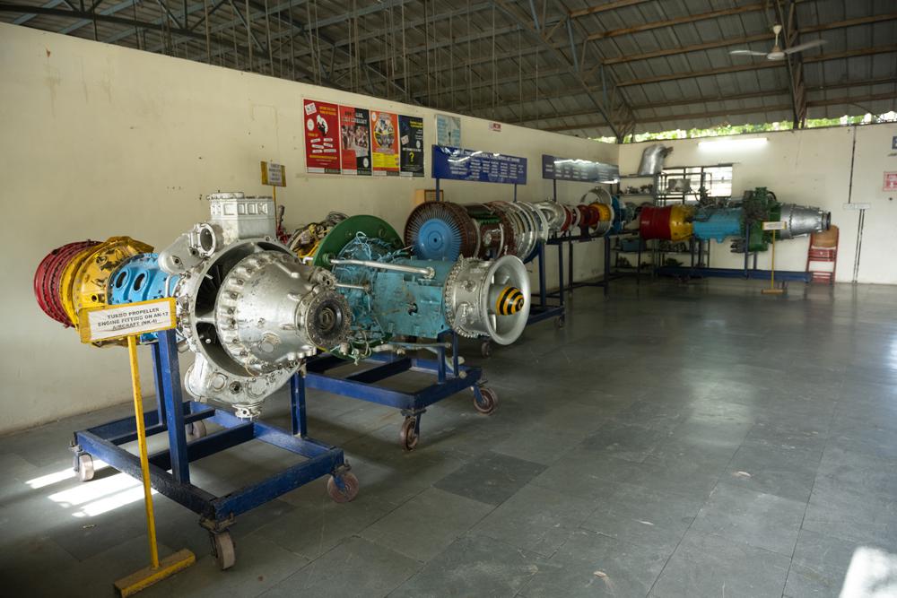 Gallery - Aircraft Maintenance Engineering College