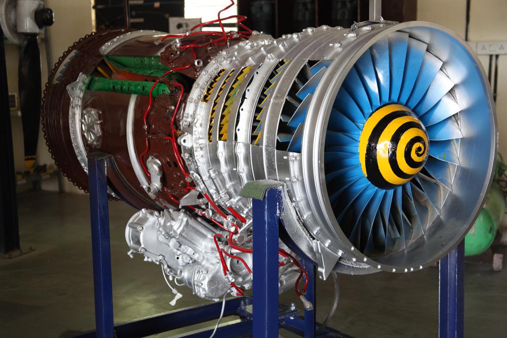Gallery - Aircraft Maintenance Engineering College